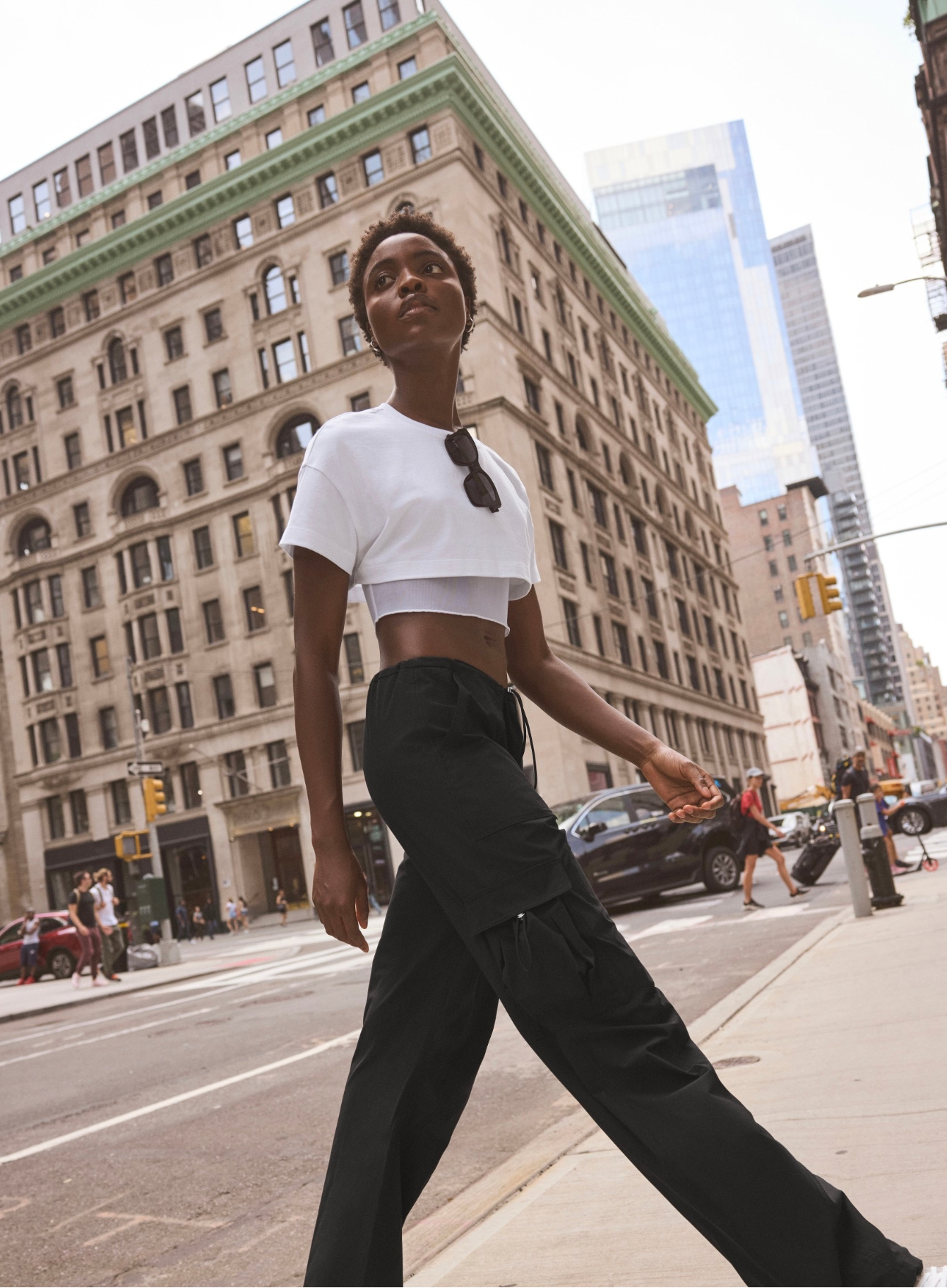 ALO พร้อมเปิดตัวหน้าร้านแห่งแรกในประเทศไทย ที่ Emquartier :: Fiercebook